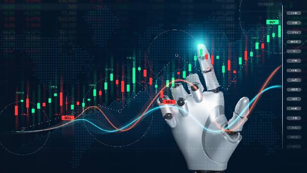 華邦電(2344)、南亞科(2408)...外資爆買可以追？降息引出錢潮，別只懂買台積電：專家點名「這16檔」跑更快 - 今周刊